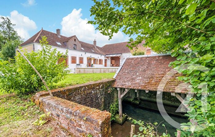 Montigny-les-Monts : Maison 8 pièces à vendre
