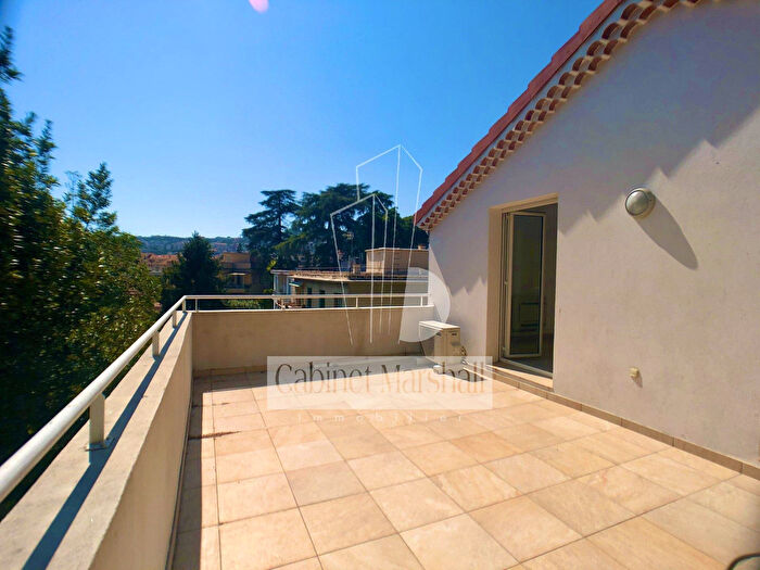 Nice, Chambrun : Appartement 3 pièces à louer