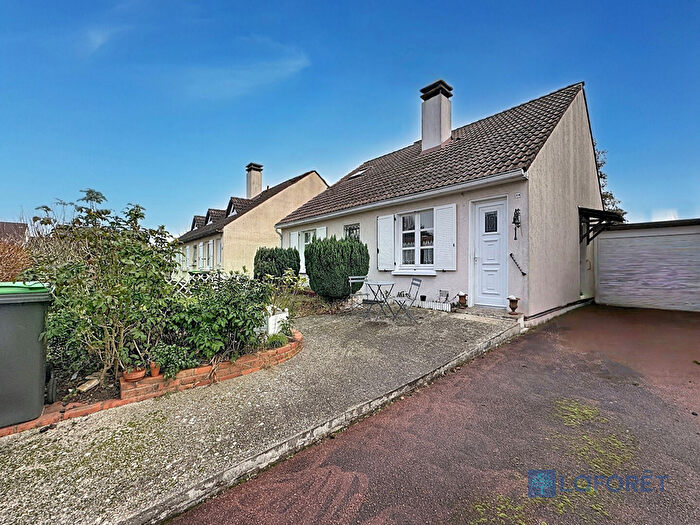 Maison à vendre - Égly - 6 pièces - 4 chambres