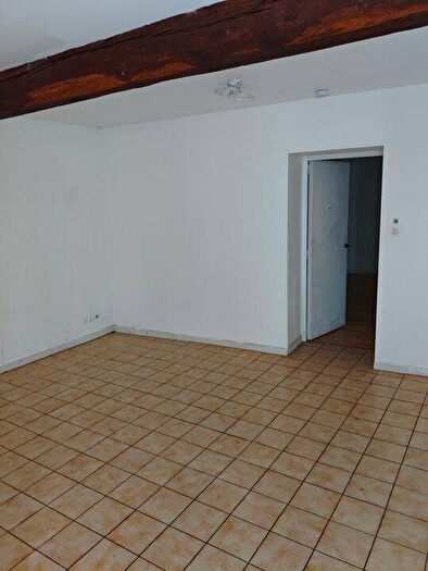 Ouest, Clamecy : Appartement 2 pièces à louer