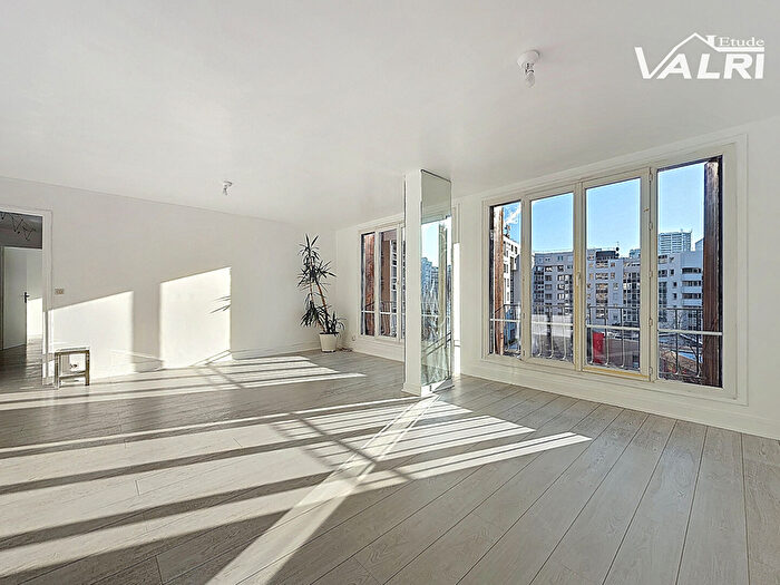 Appartement à vendre - Paris e , Auteuil-Nord, Jasmin, Mirabeau - 3 pièces - 1 chambre