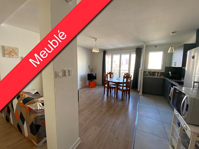 Appartement à louer - Valence, Grand Charran - 4 pièces - 3 chambres