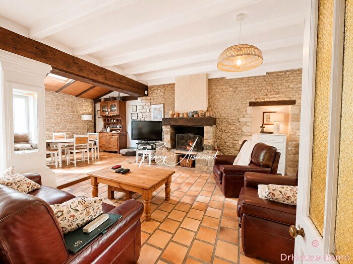 Charron - Maison 9 pièces à vendre