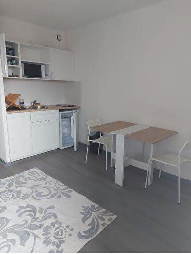 Appartement 1 pièce à louer à Orléans