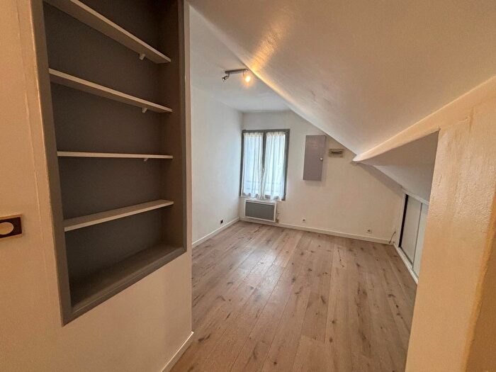 Appartement à vendre - Sucy-en-Brie, Gare, Noyers, Berges de Sucy - 1 pièce