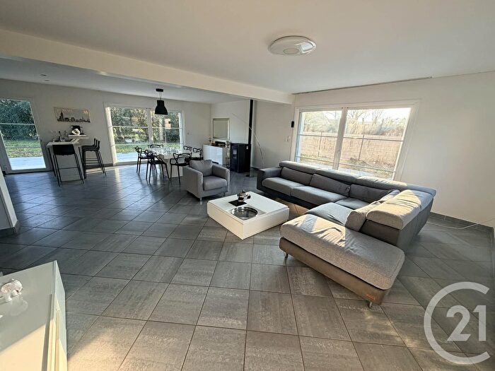 Maison à vendre - Hardinghen - 9 pièces - 5 chambres