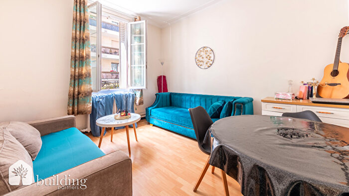 Appartement 3 pièces à Levallois-Perret, Front de Paris, à vendre