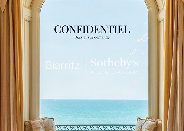 Maison à vendre - Biarritz, Braou, Ranquine, Aguilera - 7 pièces - 5 chambres