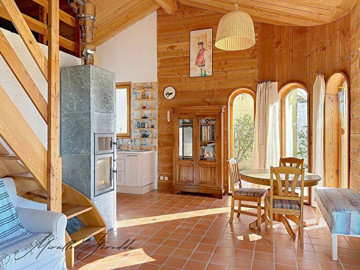 Maison à vendre - Jonquières-Saint-Vincent - 4 pièces - 2 chambres