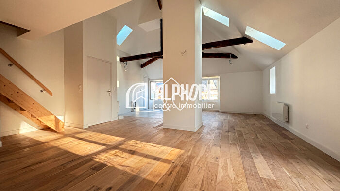 Appartement à vendre - Vannes, Centre-ville, Le Port - 4 pièces - 2 chambres