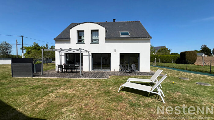 Maison à vendre - Pluneret - 5 pièces - 4 chambres