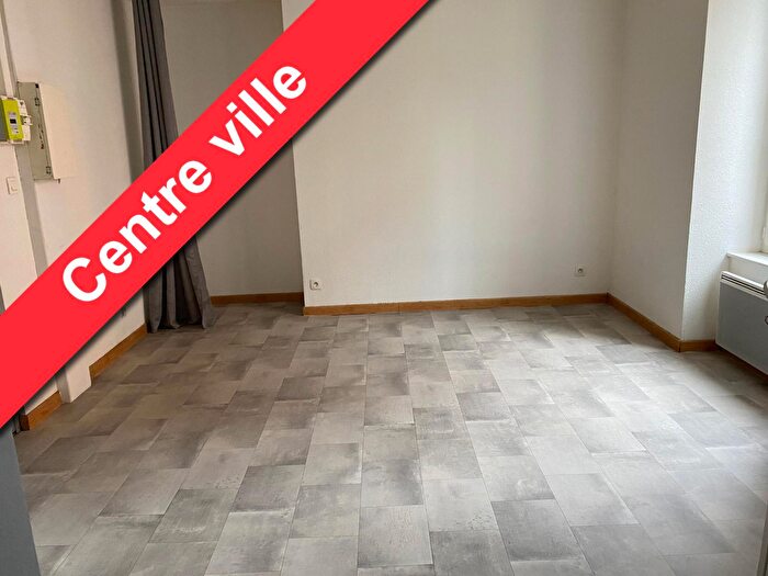Appartement à louer - Aubenas, Centre-ville - 2 pièces - 1 chambre