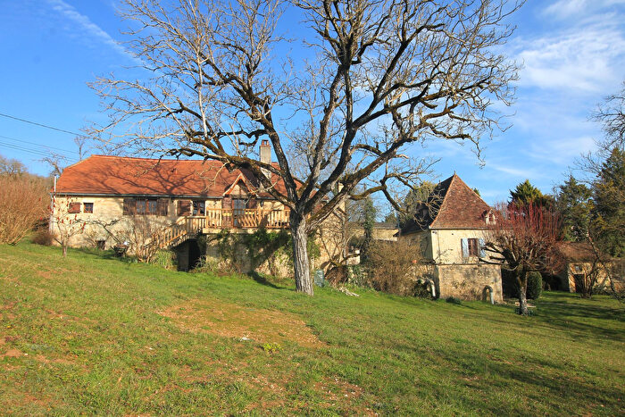 Maison à vendre - Gourdon - 5 pièces - 3 chambres