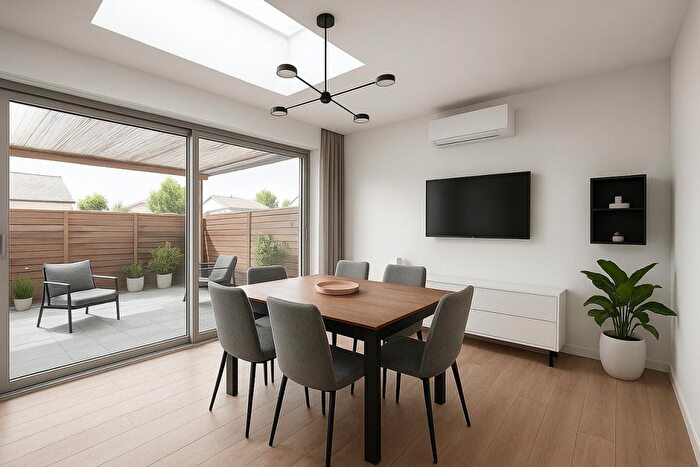 Maison à vendre - Mâcon, Centre-ville - 4 pièces - 2 chambres