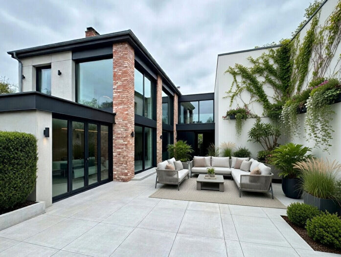 Maison à vendre - Nanterre, Centre-ville - 8 pièces - 5 chambres