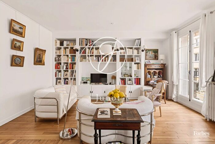Appartement 4 pièces à vendre à Paris 16ème, Passy, Maison de la Radio, Muette-Sud