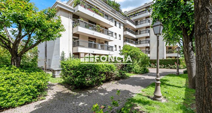 Appartement 3 pièces à Bourg-la-Reine, Tromière, Nord Est, à vendre