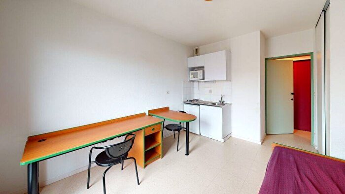 Appartement 1 pièce à louer - Bizillon-Centre Deux, Saint-Étienne