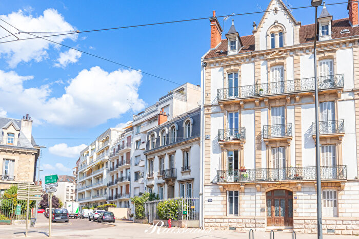 Dijon, Centre-ville : Appartement 3 pièces à vendre