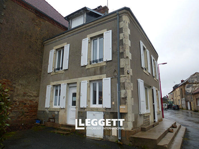 Maison à vendre - Saint-Sébastien - 6 pièces - 4 chambres