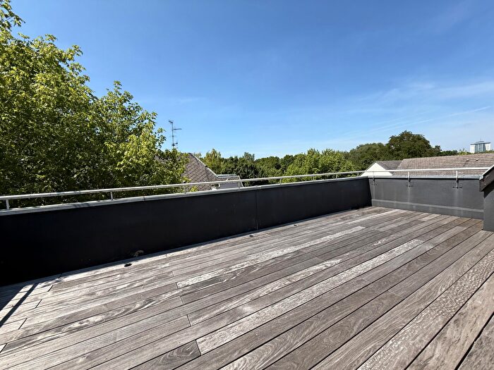 Appartement à vendre - Strasbourg - 6 pièces - 4 chambres