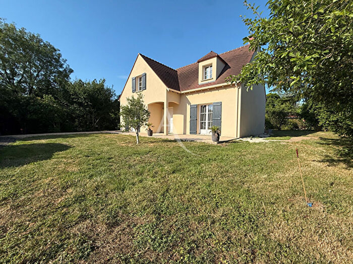 Les Écrennes : Maison 5 pièces à vendre