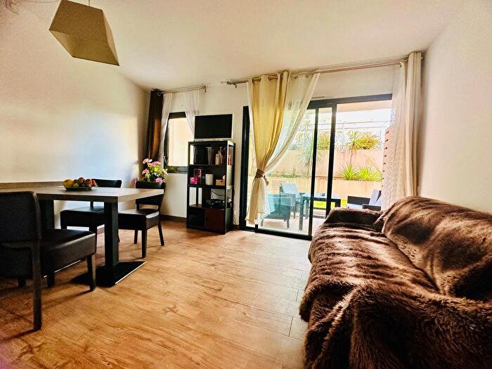 Appartement à vendre - Cannes, Suquet - 1 pièce - 1 chambre