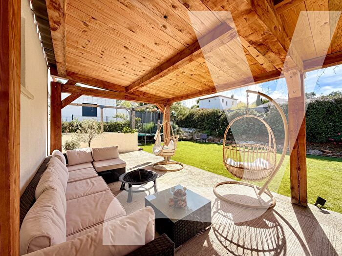 Trans-en-Provence : Maison 4 pièces à vendre