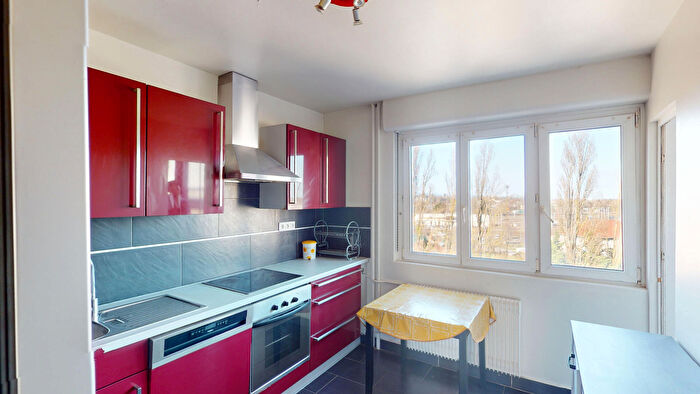 Appartement à louer - Mulhouse, Brustlein - 3 pièces - 2 chambres