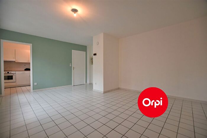 Appartement 1 pièce à louer à Vénissieux, Centre-ville