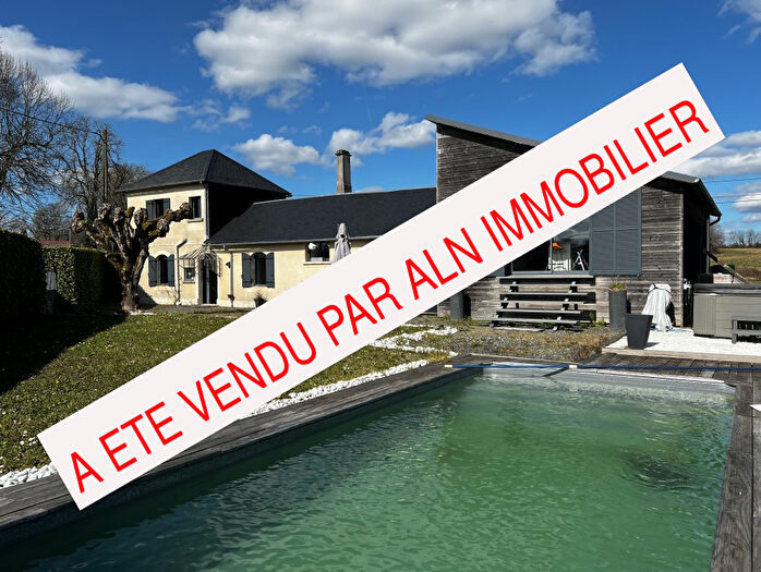 Maison à vendre - Lanouaille - 4 pièces - 2 chambres