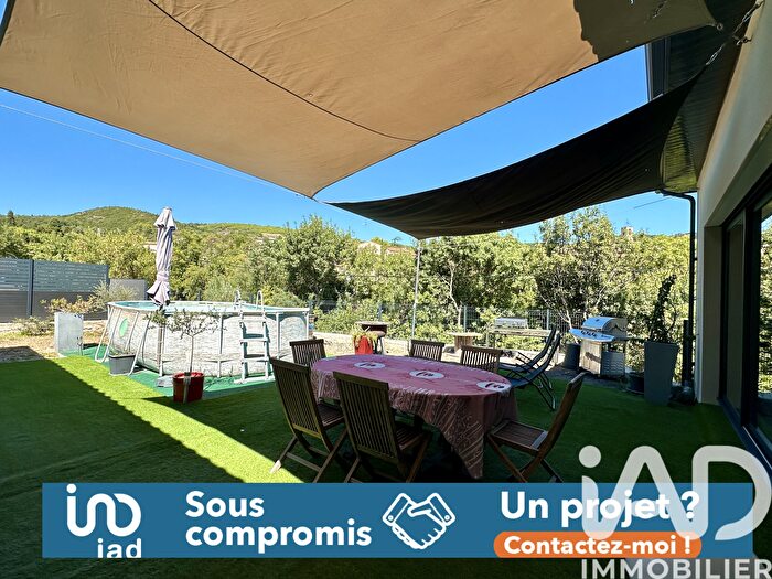 Maison à vendre - Péret - 4 pièces - 3 chambres