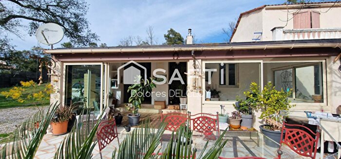 Maison à vendre - Bagnols-en-Forêt - 5 pièces - 4 chambres