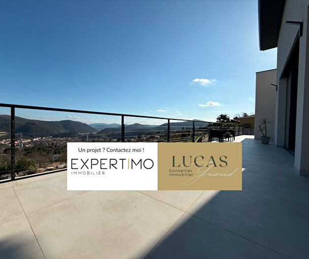 Maison à vendre - Lodève - 5 pièces - 4 chambres