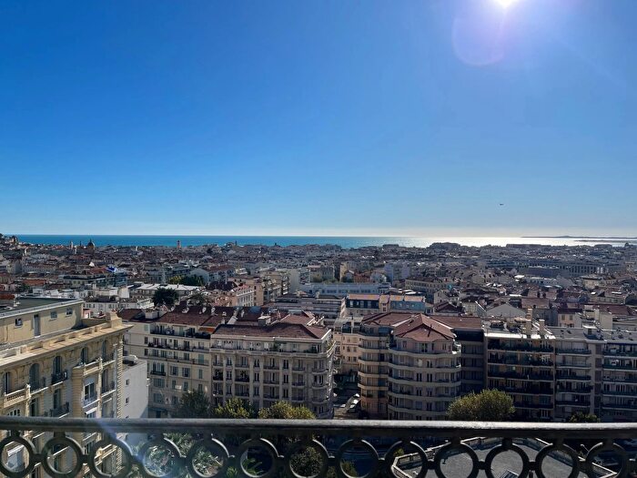 Appartement à vendre - Nice, Cimiez - 3 pièces