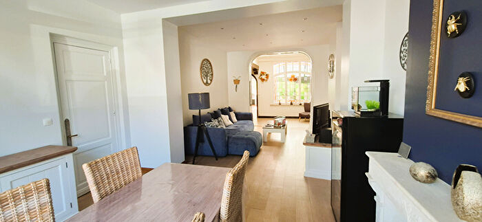 Maison à vendre - Halluin, Mont, Rouge Porte - 5 pièces - 4 chambres