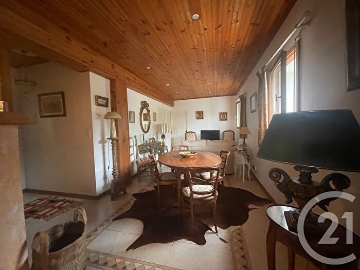 Appartement à louer - Larressore - 2 pièces - 1 chambre