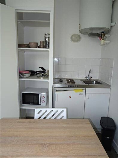Appartement 1 pièce à louer à Paris, Roanne