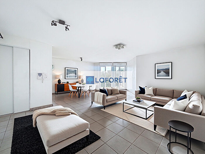 Appartement à vendre - Brest, Kergonan, Mesmerrien - 4 pièces - 2 chambres