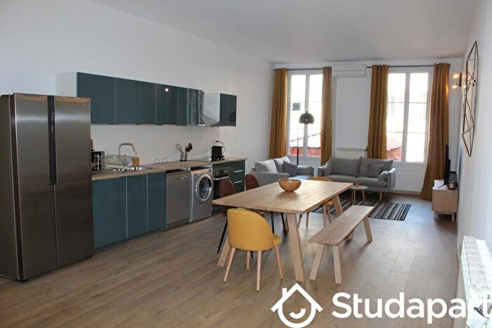 Appartement à louer - Préfecture, Marseille ème arrondissement - 1 pièce - 1 chambre