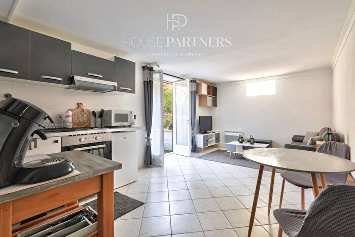 Appartement à louer - Rueil sur Seine-Plaine-Gare, Rueil-Malmaison - 2 pièces - 1 chambre