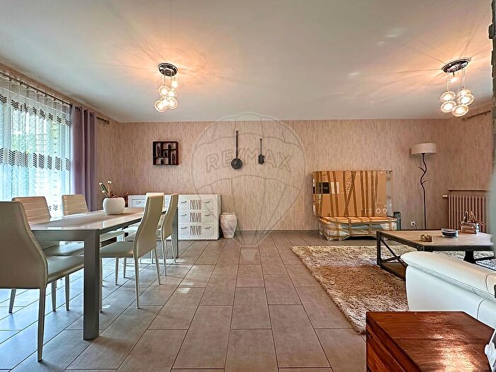 Maison à vendre - Crépy-en-Valois, Péguy - 8 pièces - 5 chambres