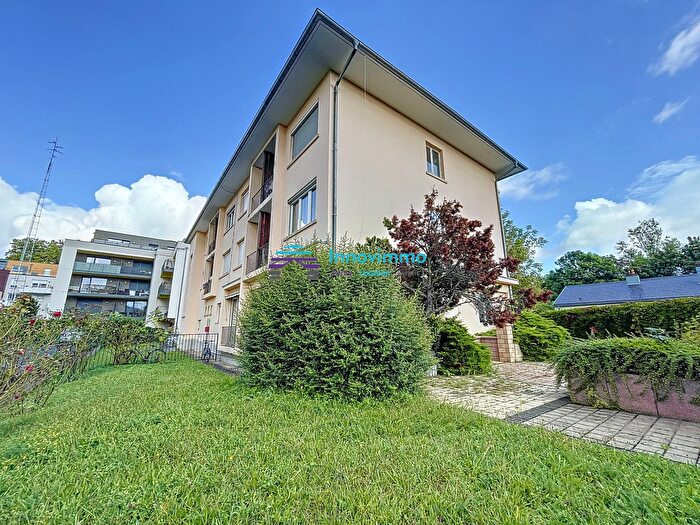 Appartement à vendre - Strasbourg, Neudorf, Saint-Urbain, Landsberg - 5 pièces - 4 chambres