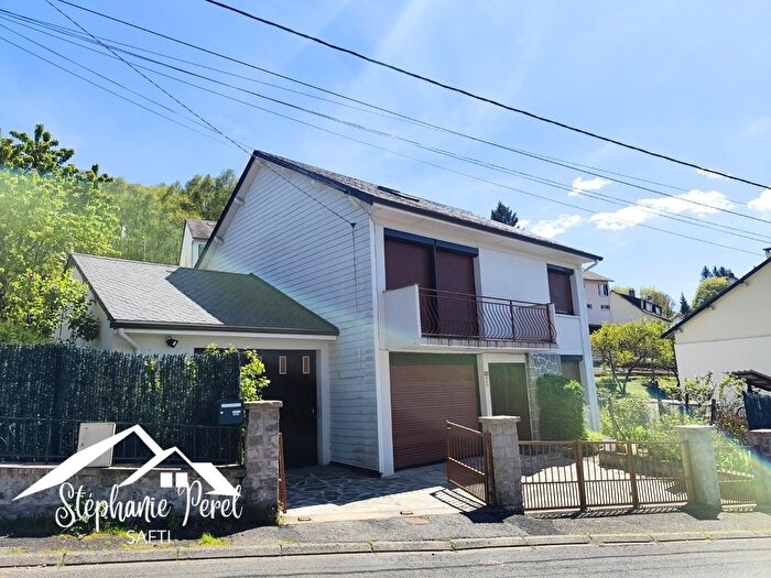 Maison 5 pièces à Ussel, à vendre