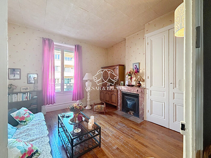 Appartement à vendre - Lyon e , Sans Souci, Dauphiné - 3 pièces - 1 chambre