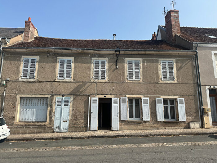 Châteaumeillant - Maison 5 pièces à vendre