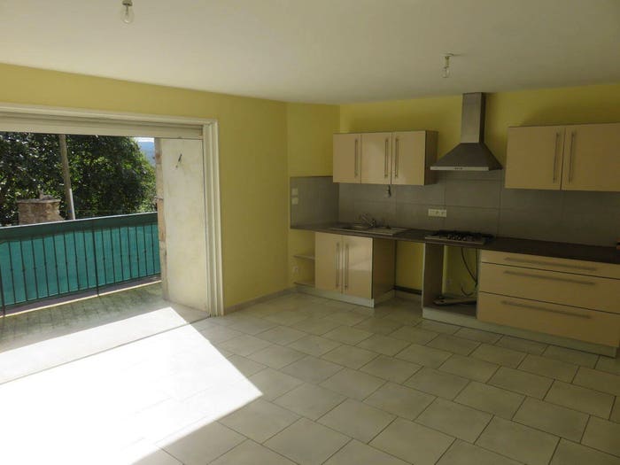 Maison 4 pièces à louer à Arlebosc