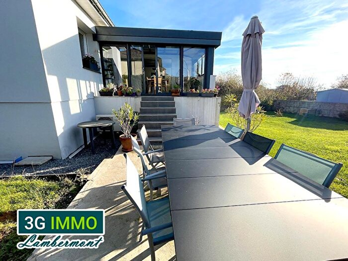 Maison à vendre - Haucourt-Moulaine - 8 pièces - 5 chambres