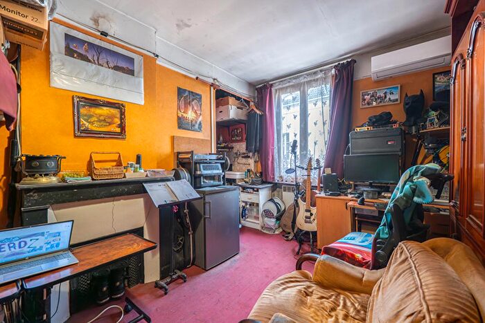 Appartement à vendre - Montreuil, Villiers, Barbusse - 3 pièces - 3 chambres