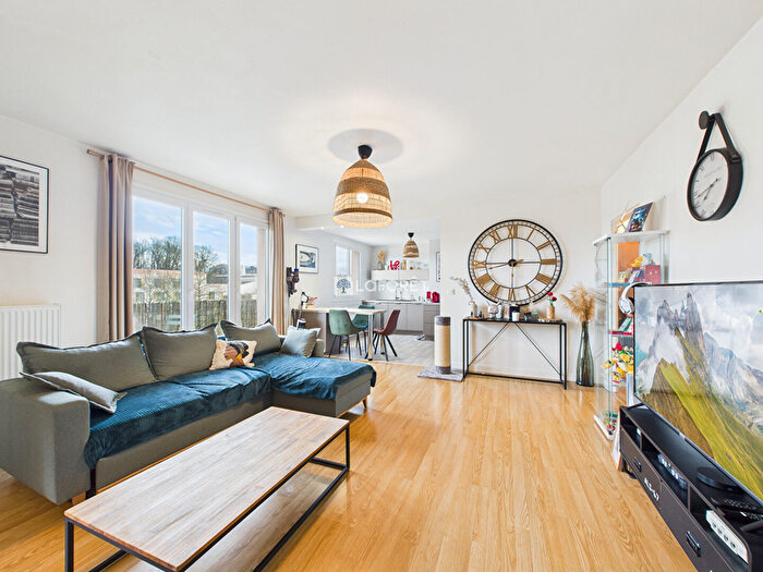 Appartement à vendre - Quimper, Kermoysan - 3 pièces - 2 chambres